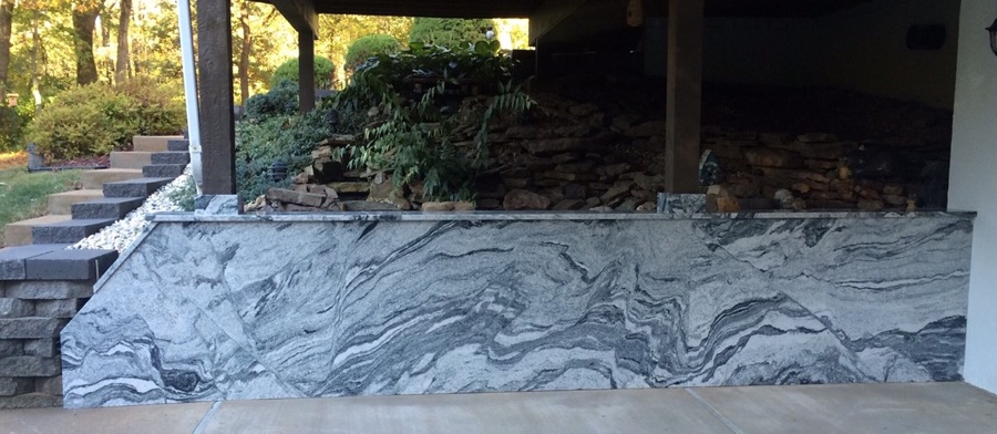 Silver Cloud Granite: Granite Countertop Profile